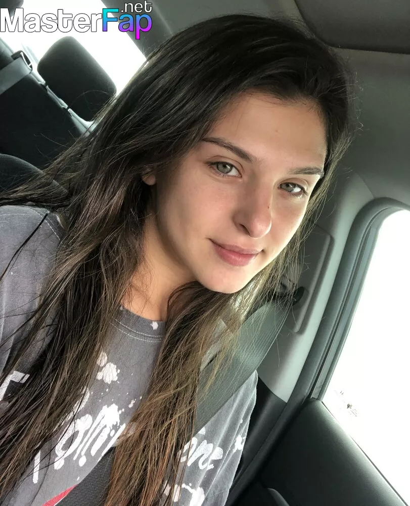 Leah Gotti Nude Onlyfans Leak Picture La42vh1dqi